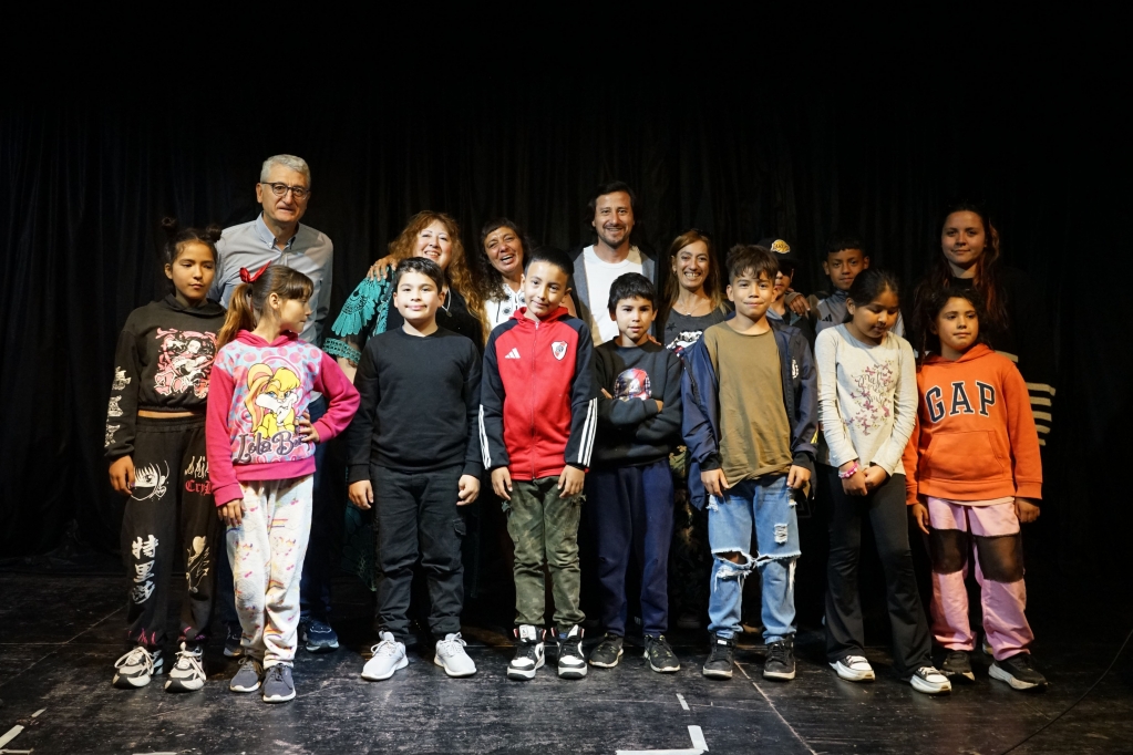 El programa de radio «Mal educada no, mal aprendida» fue reconocido en ...